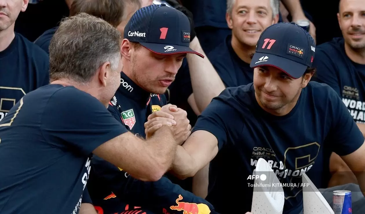 Verstappen le da la espalda a Checo Pérez: "no debería depender de mí"